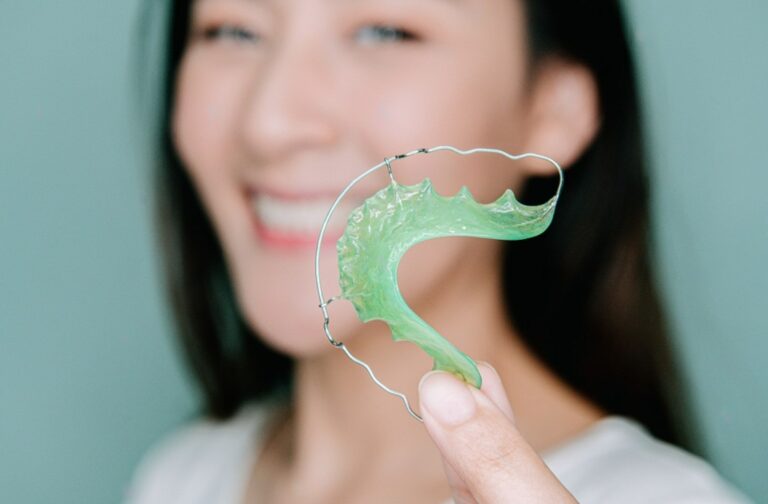 How Much Do Orthodontic Retainers Cost?