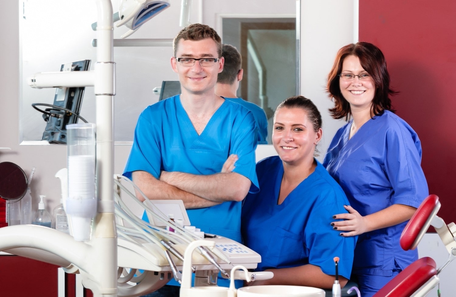 Building a Successful Dental Practice: 8 Expert Tips for Dentists