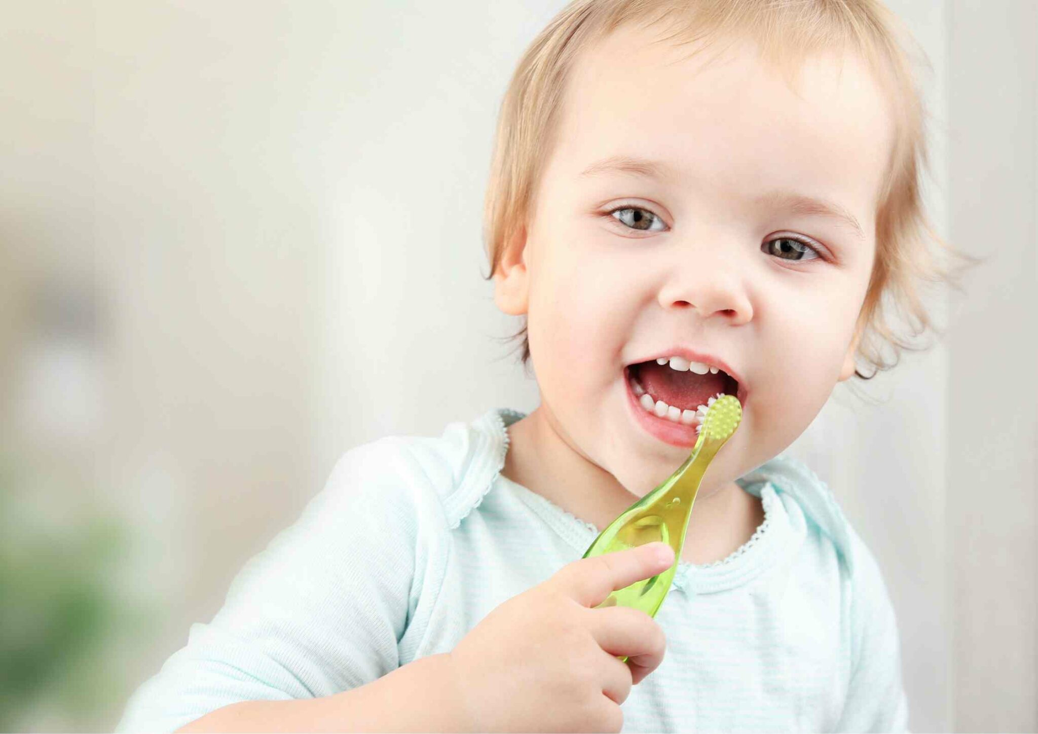 Adults with Baby Teeth: Causes & Treatment Options