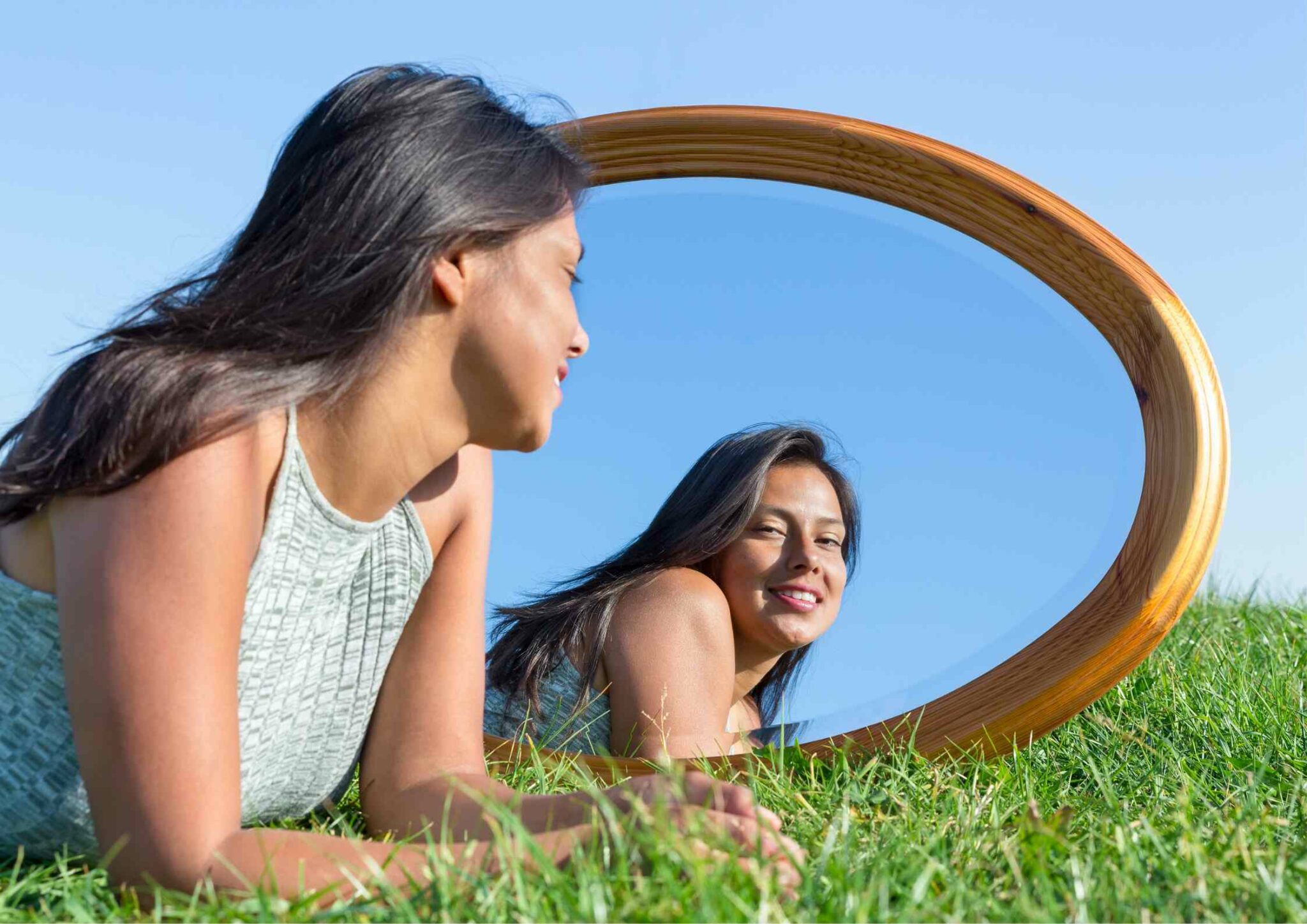 How to Close a Gap in Your Teeth Without Braces?