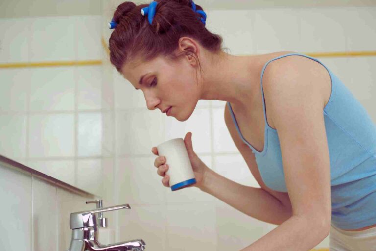 Persistent Oral Thrush in Adults: Causes, Symptoms, and Solutions