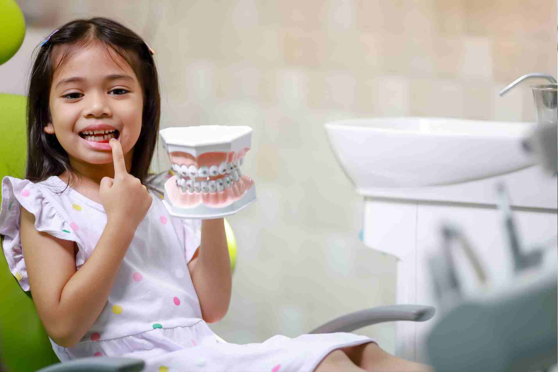 How Do Dentists Treat Autistic Kids? Tips & Care Strategies